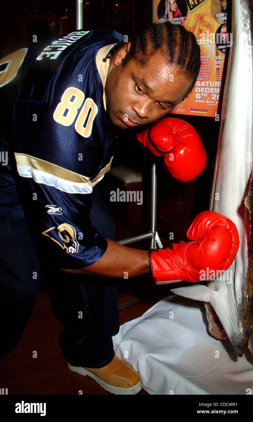 K34076ML .INTERNATIONAL BOXING HALL OF FAMER LOU DUVA AND THE TOP ...