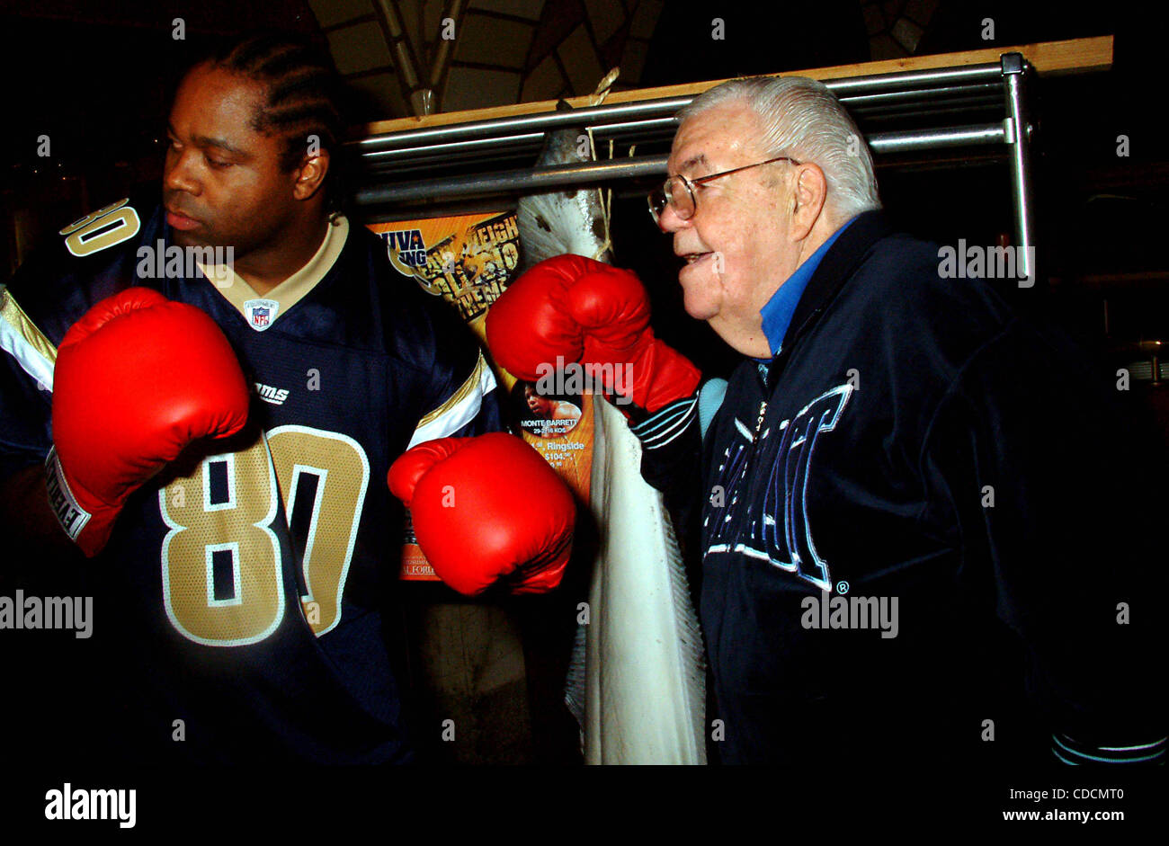 K34076ML .INTERNATIONAL BOXING HALL OF FAMER LOU DUVA AND THE TOP ...