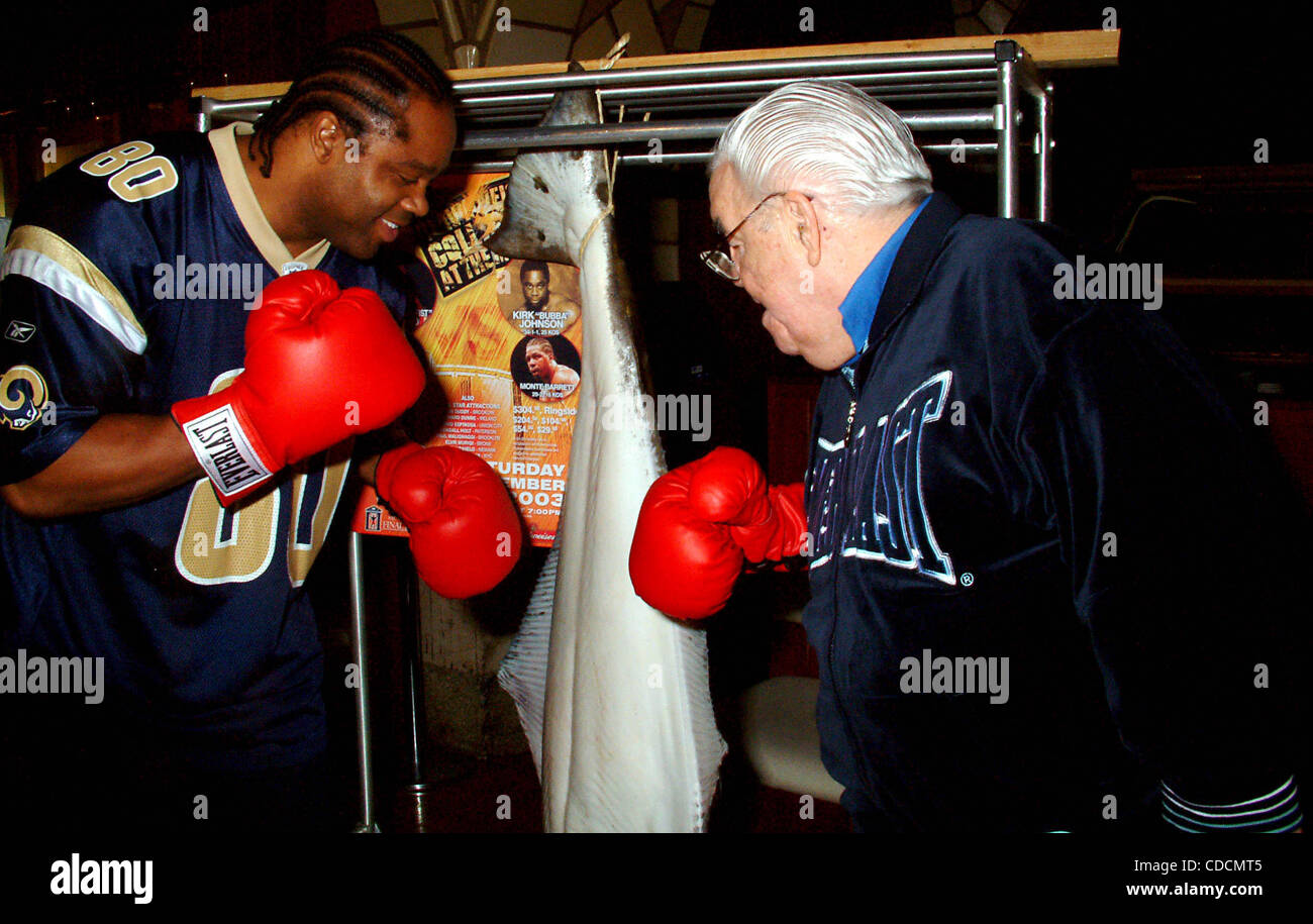 K34076ML .INTERNATIONAL BOXING HALL OF FAMER LOU DUVA AND THE TOP ...