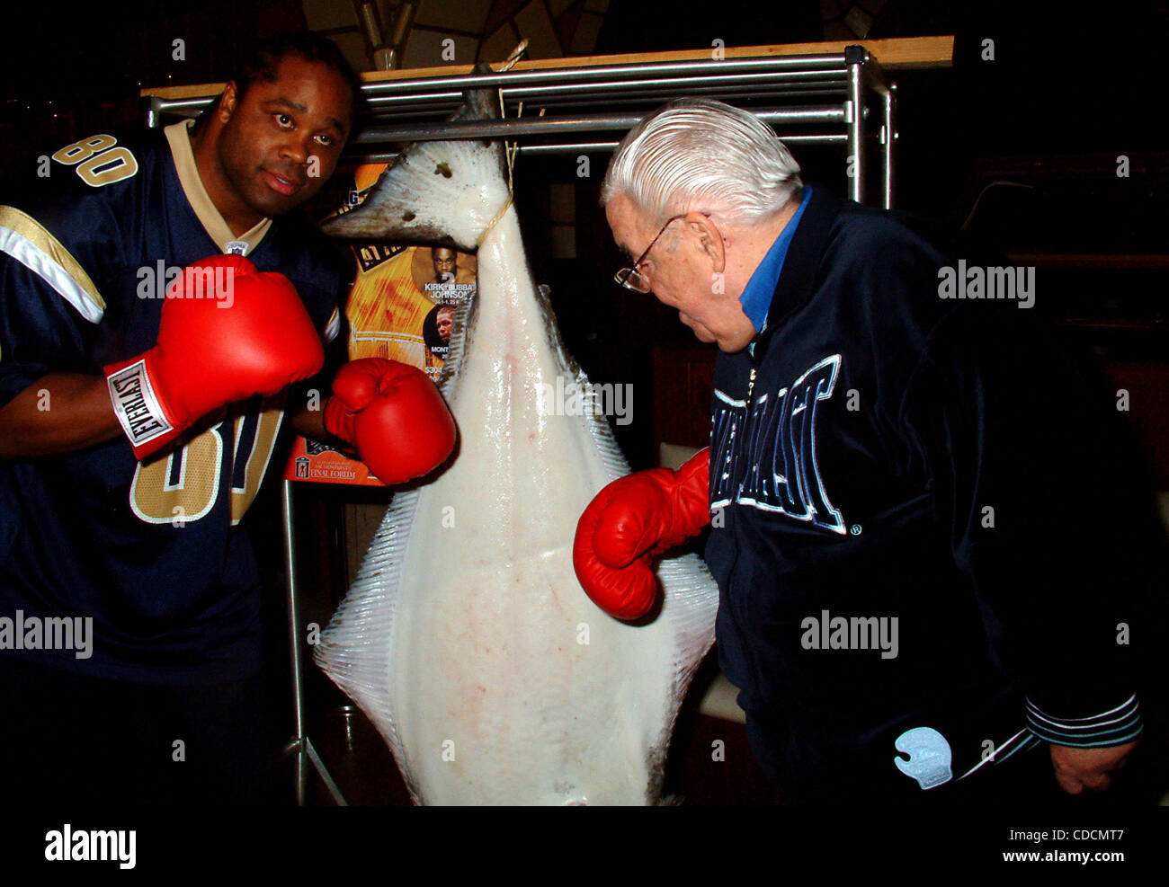K34076ML .INTERNATIONAL BOXING HALL OF FAMER LOU DUVA AND THE TOP ...