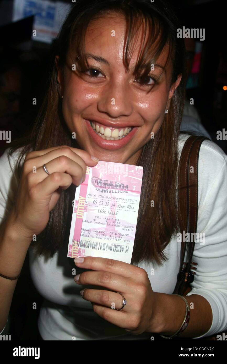 K38208ML.THE 90 MEGAMILLIONS LOTTERY DRAWING, NEW YORK New York 07/2 ...