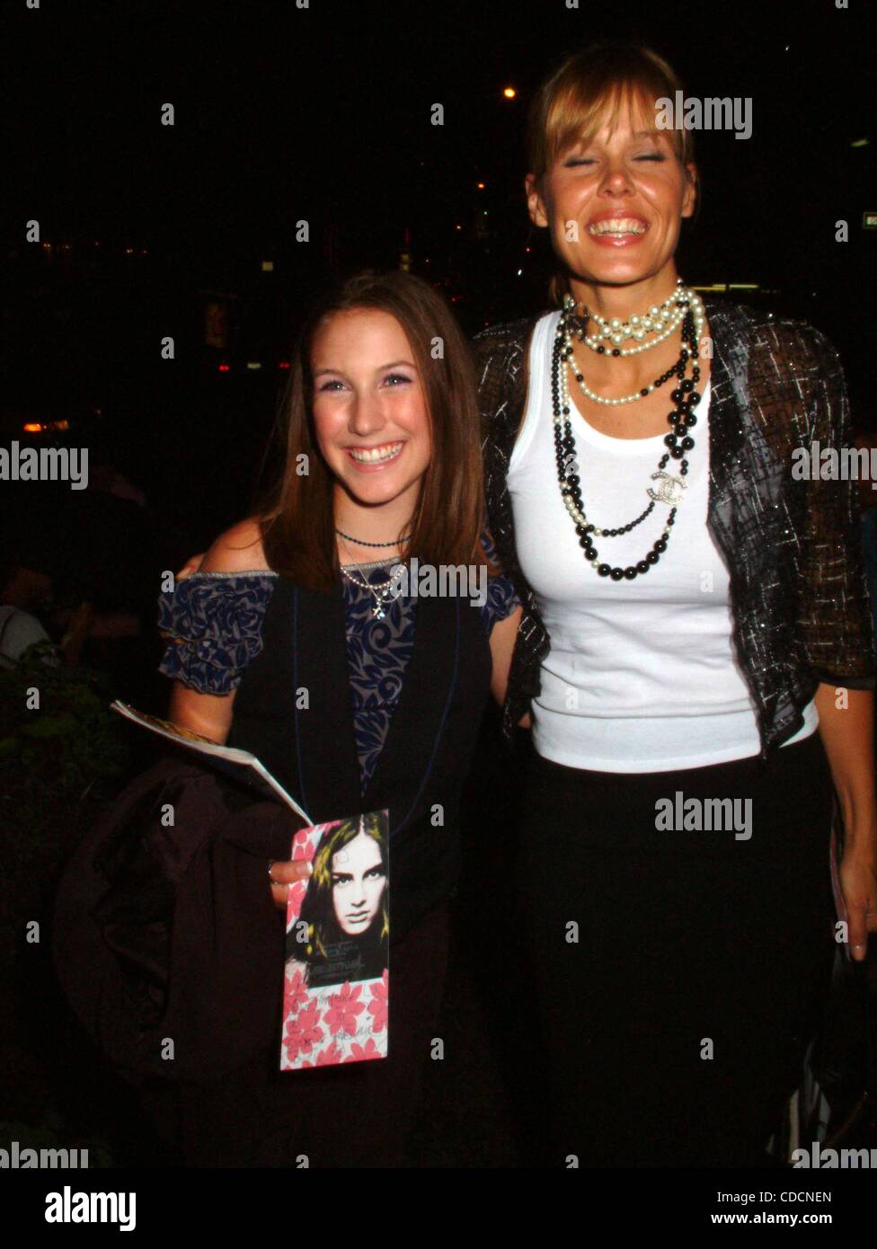 K32824ML MERCEDES-BENZ FASHION WEEK CELEBRITIES ARRIVING BRYANT PARK ...