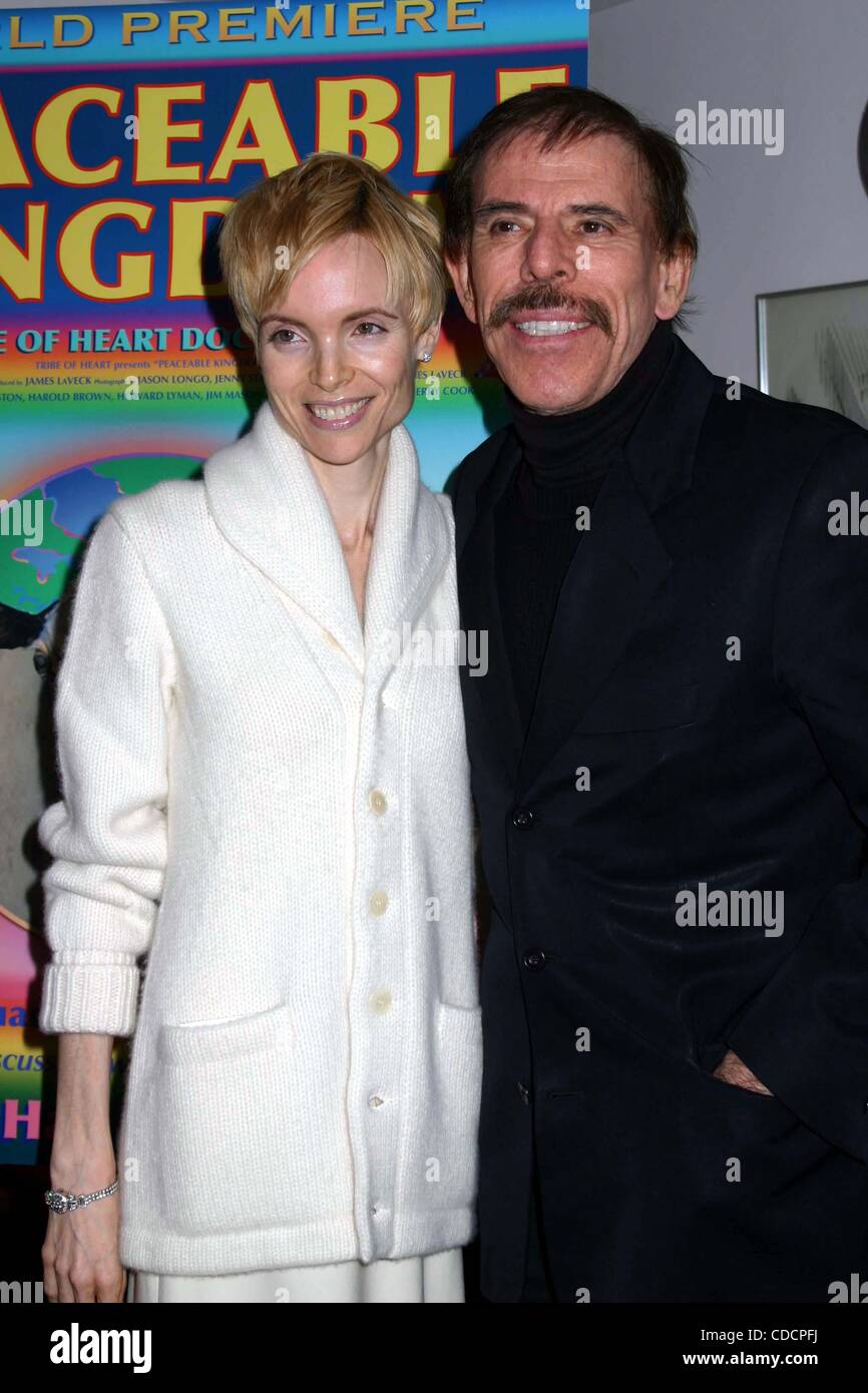Peter max hi-res stock photography and images - Alamy