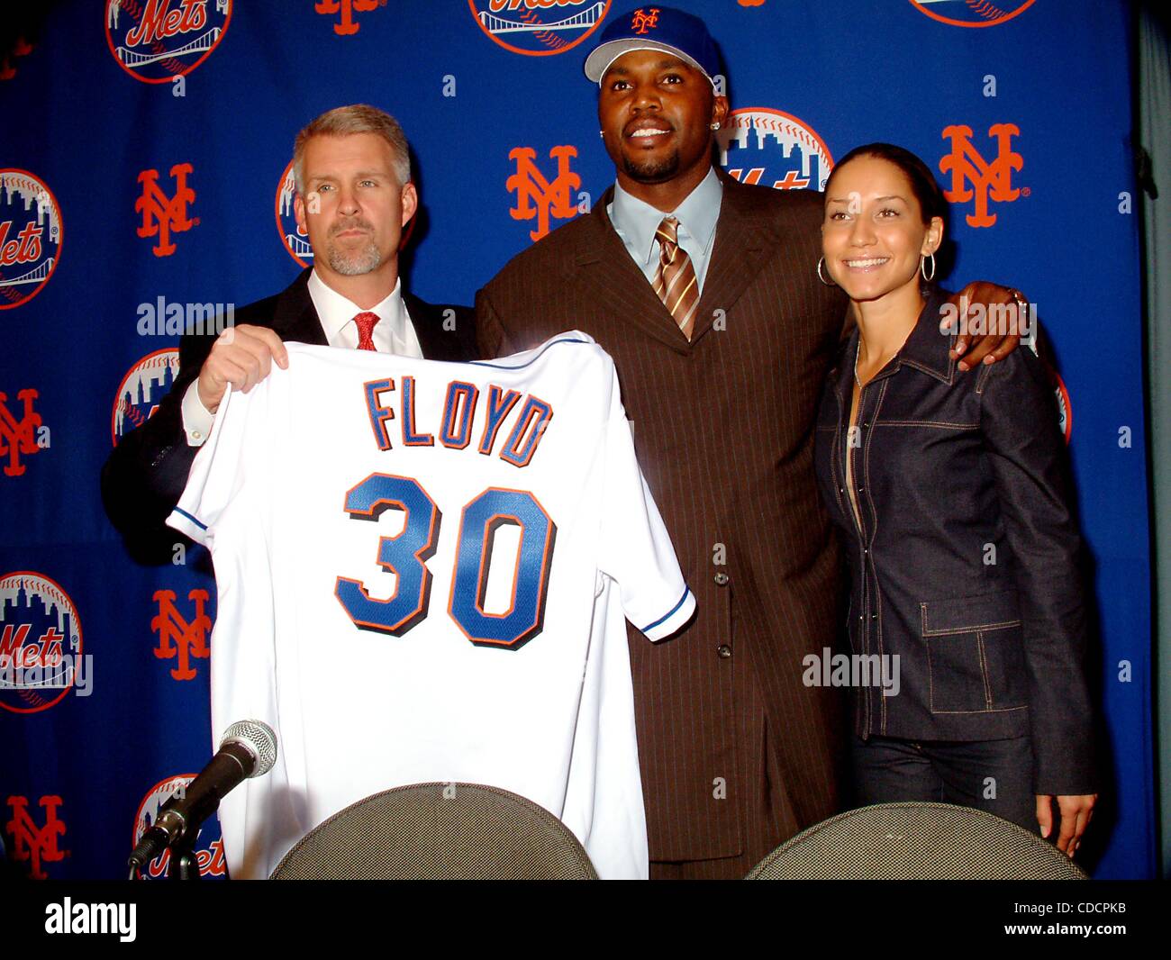 Steve phillips hi-res stock photography and images - Alamy