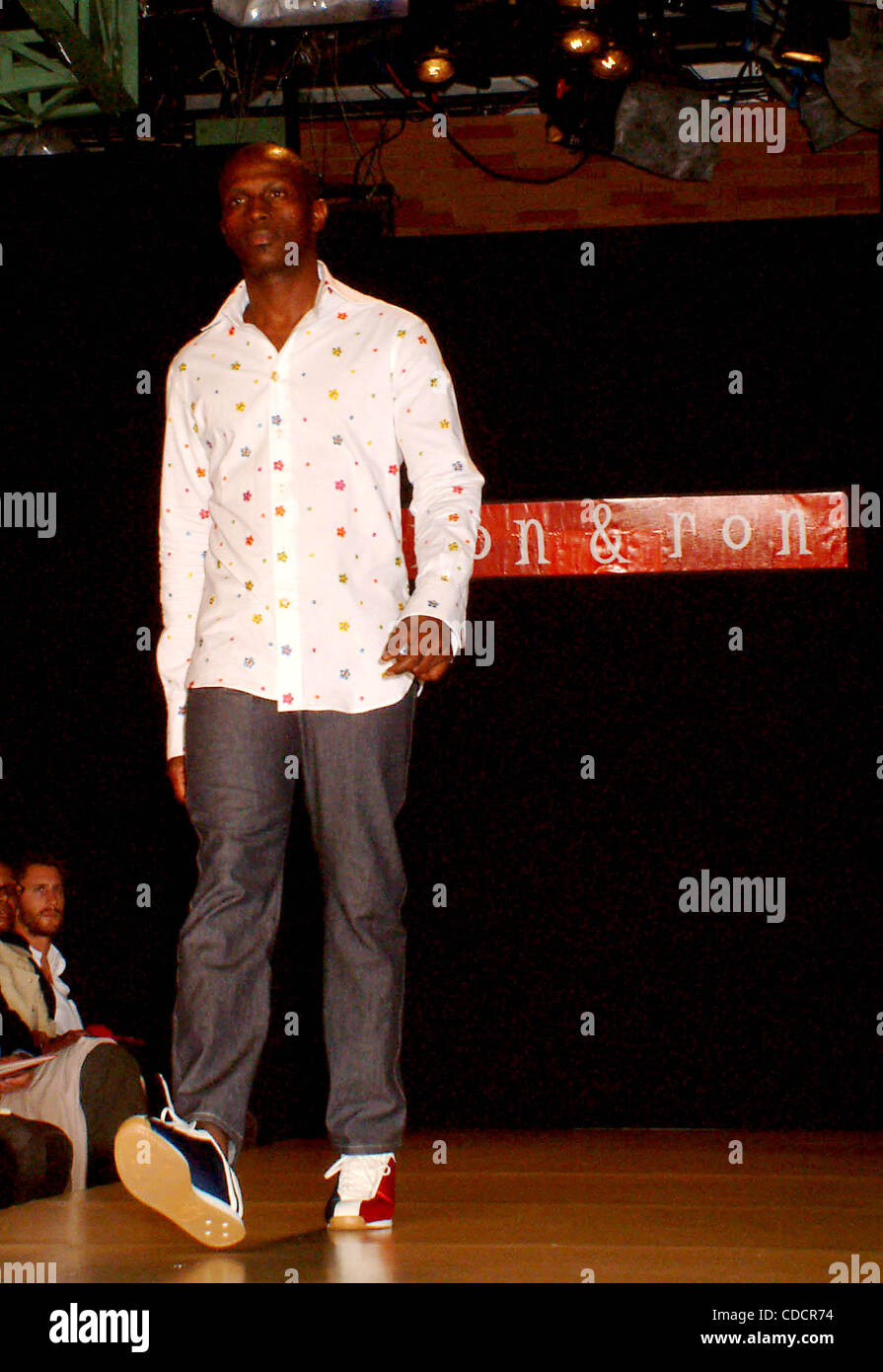 K32793ML.2003 FASHION WEEK: RONY AND RONALD DELICE DEBUT THEIR RON AND ...