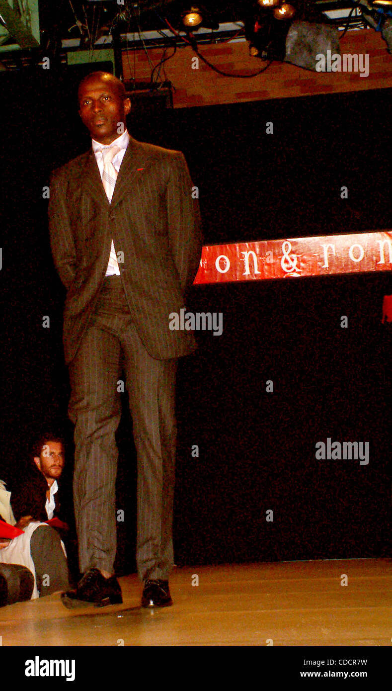 K32793ML.2003 FASHION WEEK: RONY AND RONALD DELICE DEBUT THEIR RON AND ...
