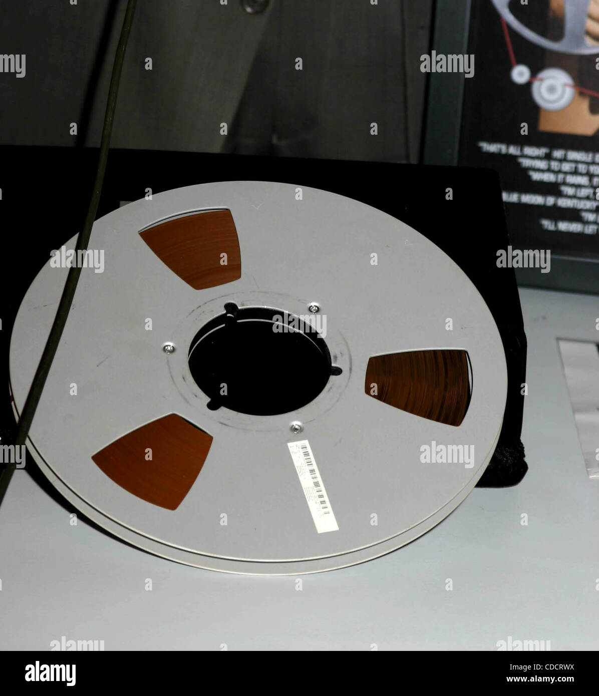 K35164ML.THE ORIGNAL TAPE OF ELVIS PRESLEY'S FIRST STUDIO RECORDING TO ...