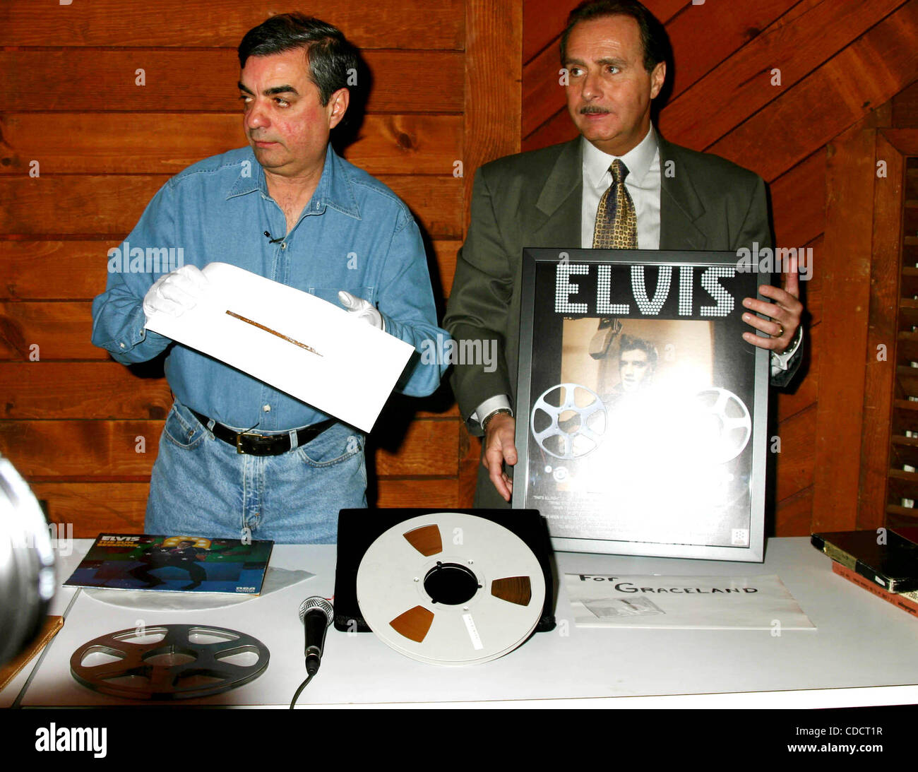 K35164ML.THE ORIGNAL TAPE OF ELVIS PRESLEY'S FIRST STUDIO RECORDING TO ...