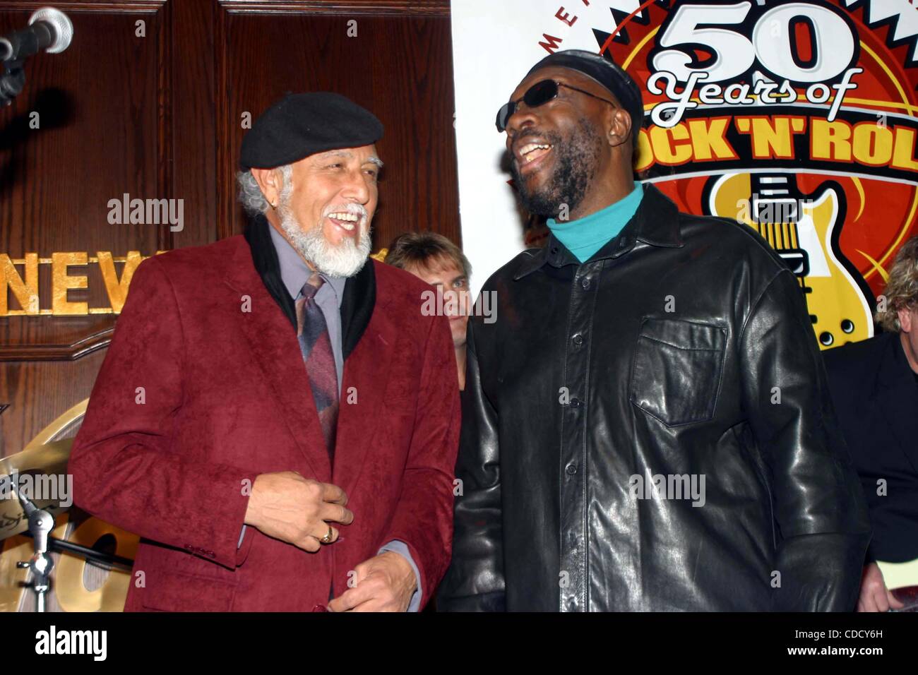 Jan. 1, 2011 - New York, New York, U.S. - K35054RM.THE HARD ROCK CAFE ...