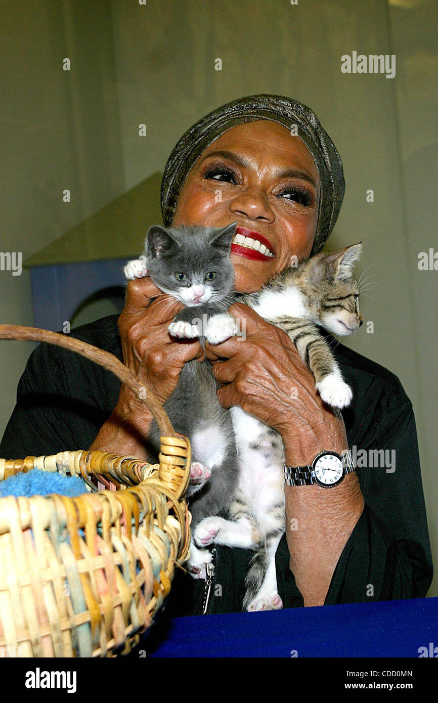 Eartha globe hi-res stock photography and images - Alamy