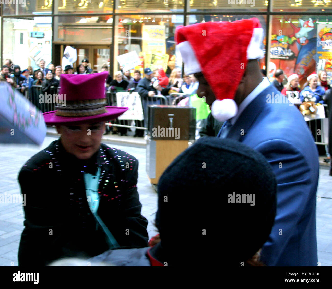 Jan. 1, 2011 - New York, New York, U.S. - K34348RM.MAGIC JOHNSON AND ...