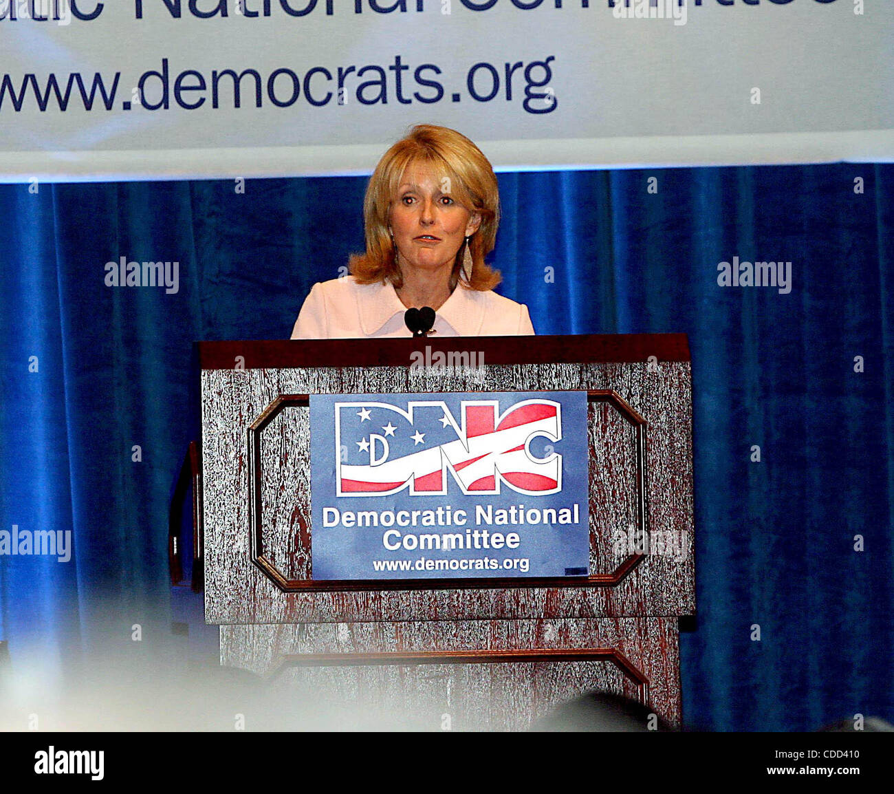 Maureen white hi-res stock photography and images - Alamy