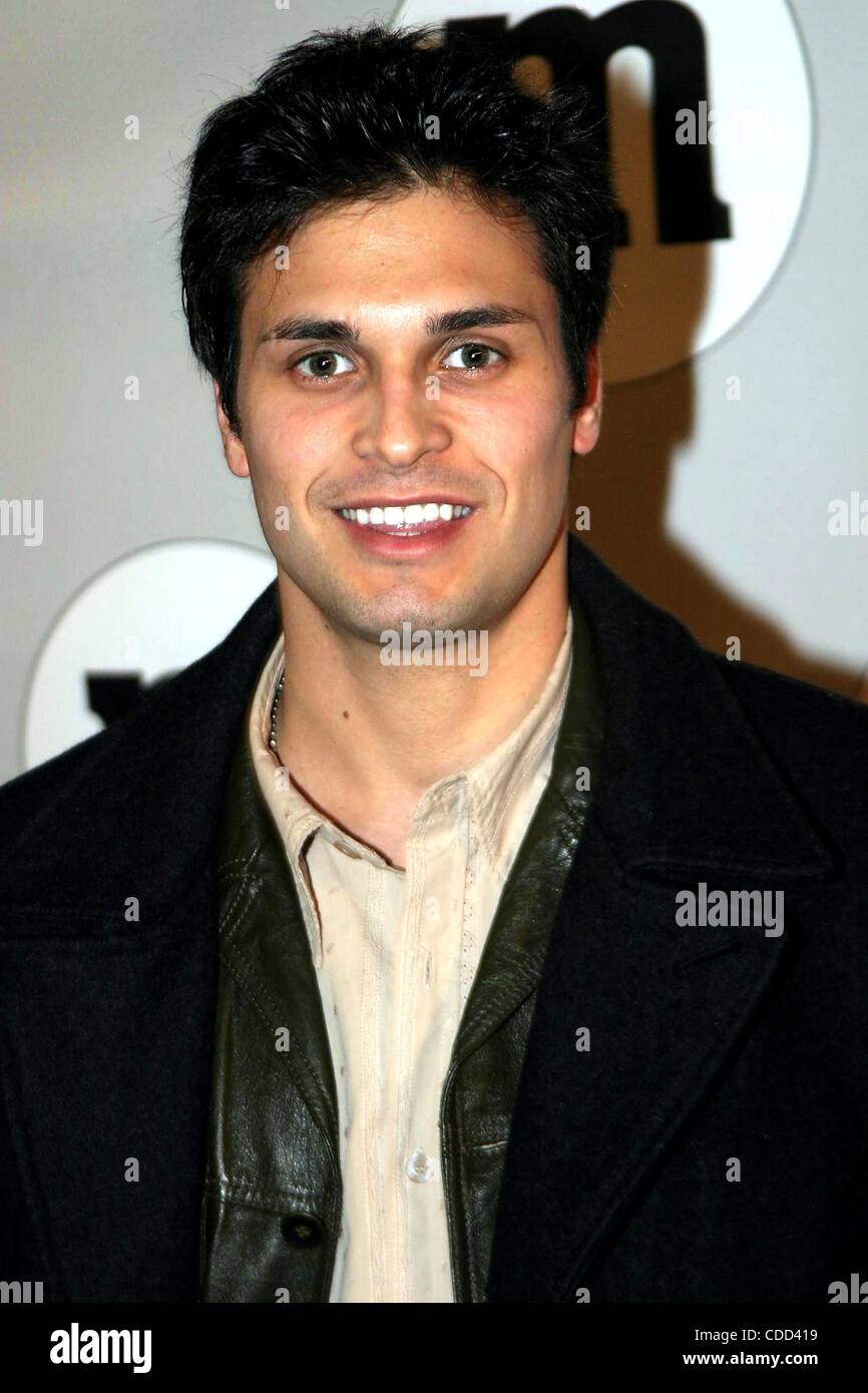 Jan. 1, 2011 - New York, New York, U.S. - K34748RM.M&M'S NEW YEAR'S EVE ...