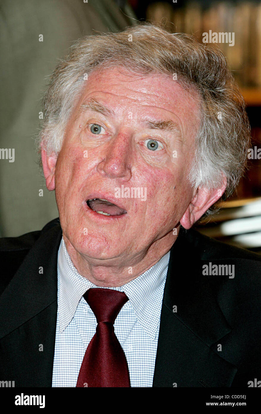 Jan. 1, 2011 - New York, New York, U.S. - K38815RM.FORMER U.S. SENATOR ...