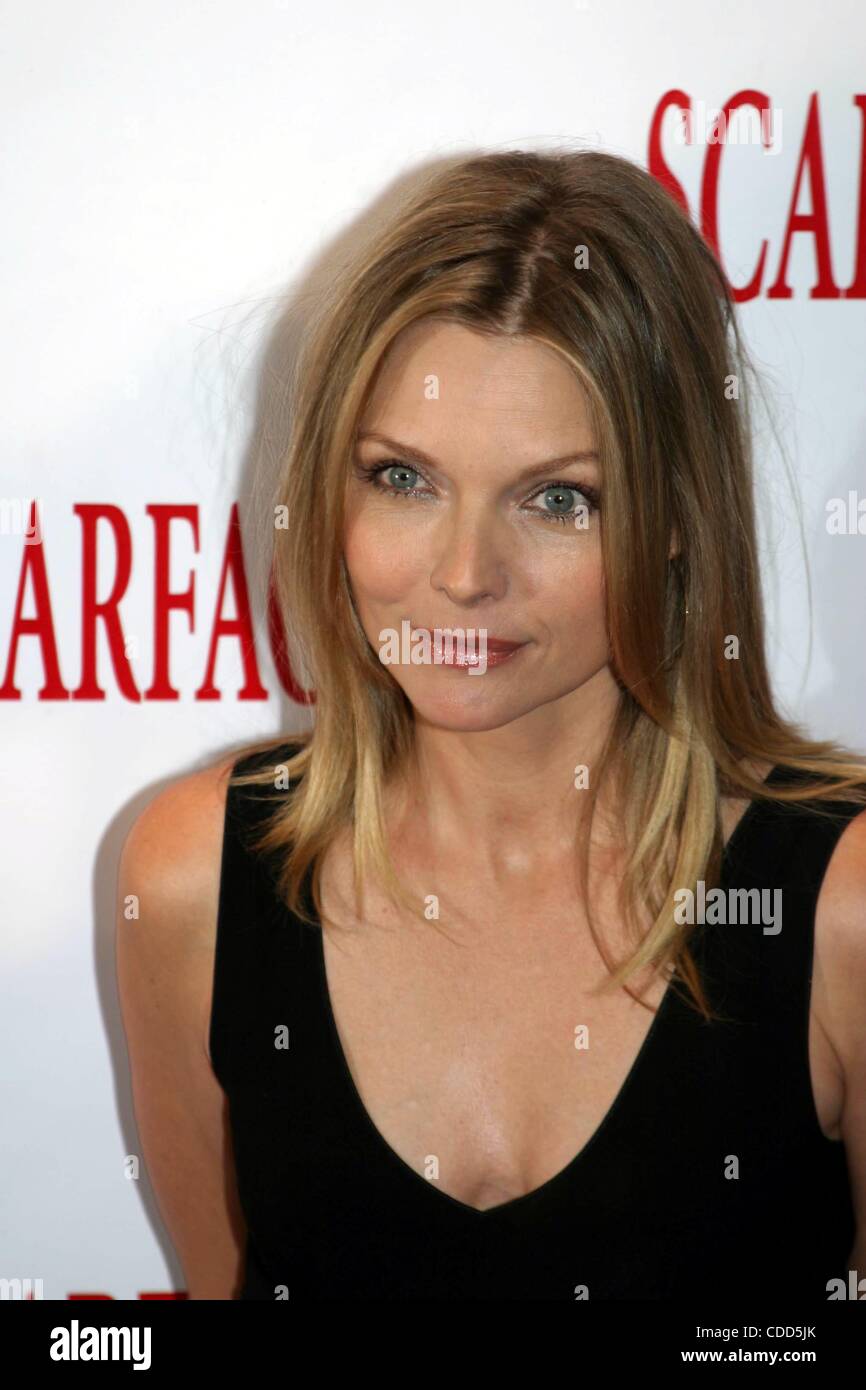 Jan. 1, 2011 - New York, New York, U.S. - K32926RM SCARFACE 20TH ...