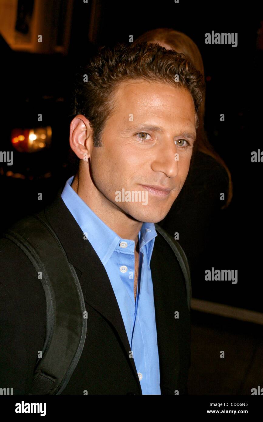 Foodnet hi-res stock photography and images - Alamy