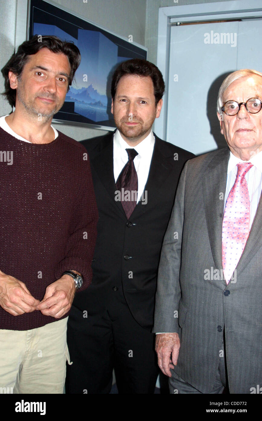 Jan. 1, 2011 - New York, New York, U.S. - K29387RM.DOMINIC DUNNE AND ...