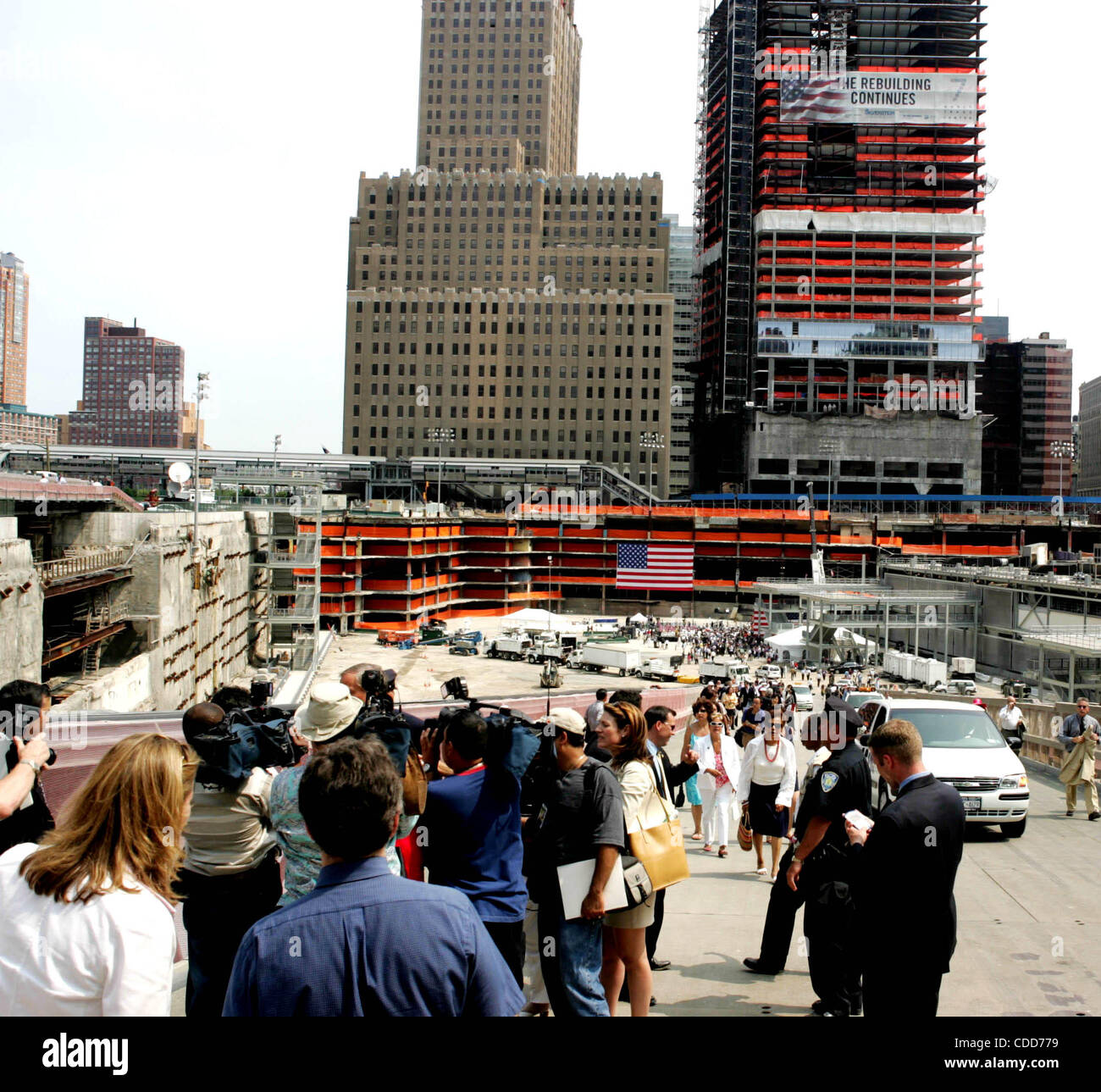 Jan. 1, 2011 - New York, New York, U.S. - K38202RM.GOVERNOR PATAKI ...