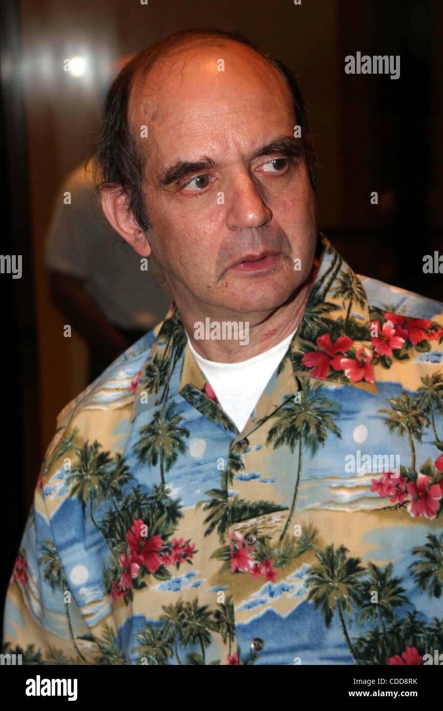 Jan. 1, 2011 - New York, New York, U.S. - K32550RM HARVEY PEKAR LEAVING ...