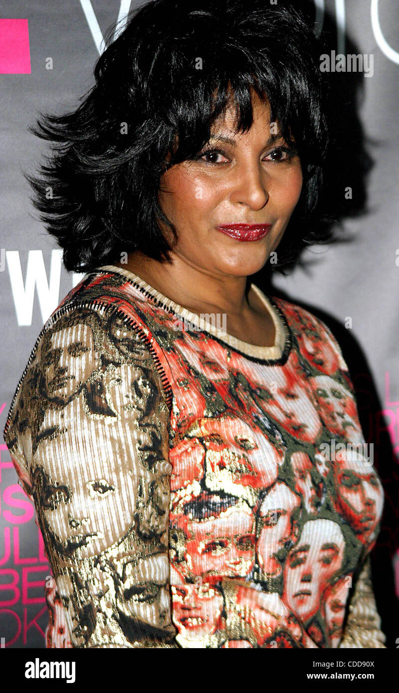 Jan. 1, 2011 - New York, New York, U.S. - PAM GRIER.THE L WORD ...