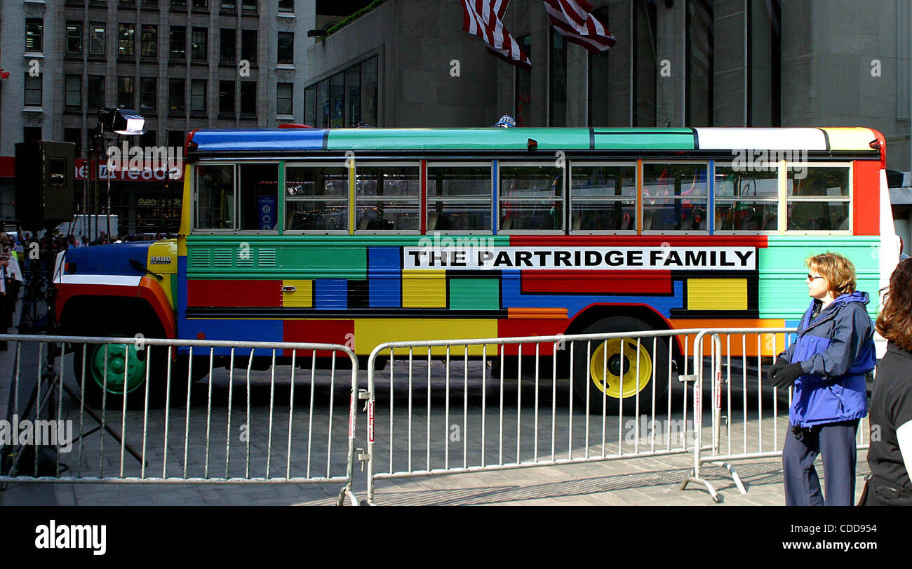 Partridge family bus hi-res stock photography and images - Alamy