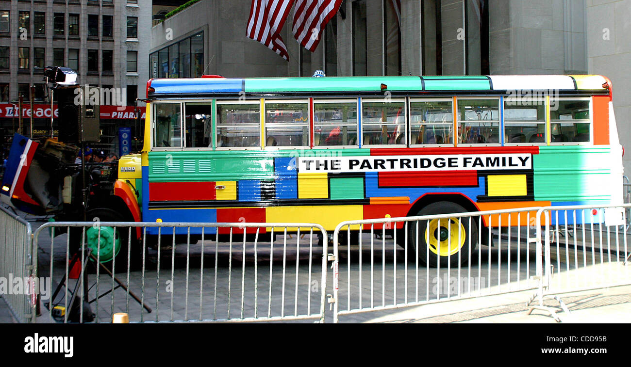 Partridge family bus hi-res stock photography and images - Alamy
