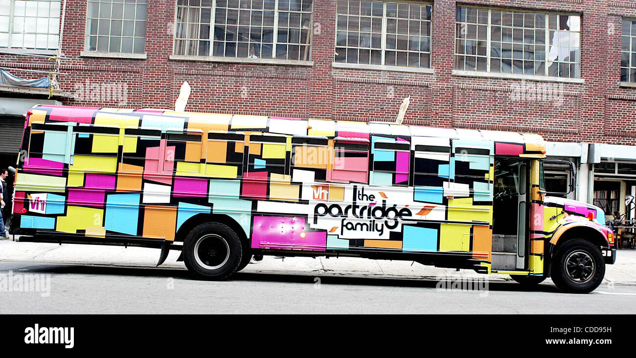 Partridge family bus hi-res stock photography and images - Alamy