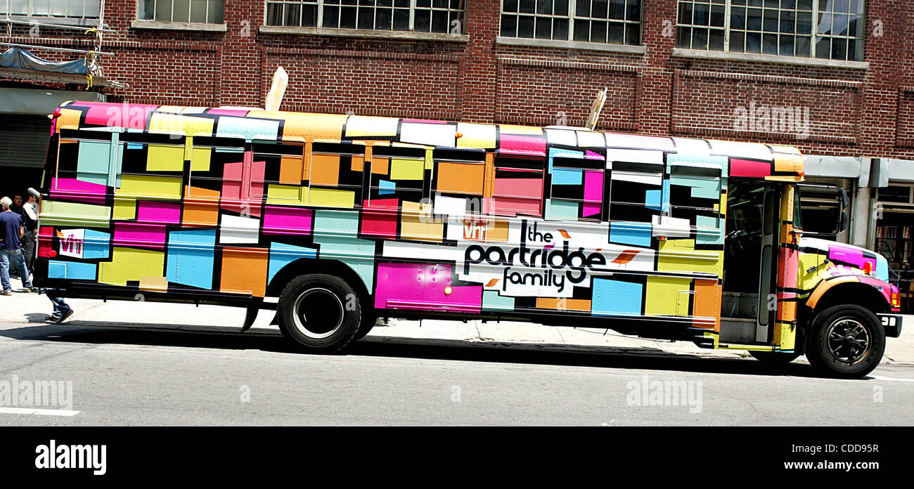 Partridge family bus hi-res stock photography and images - Alamy