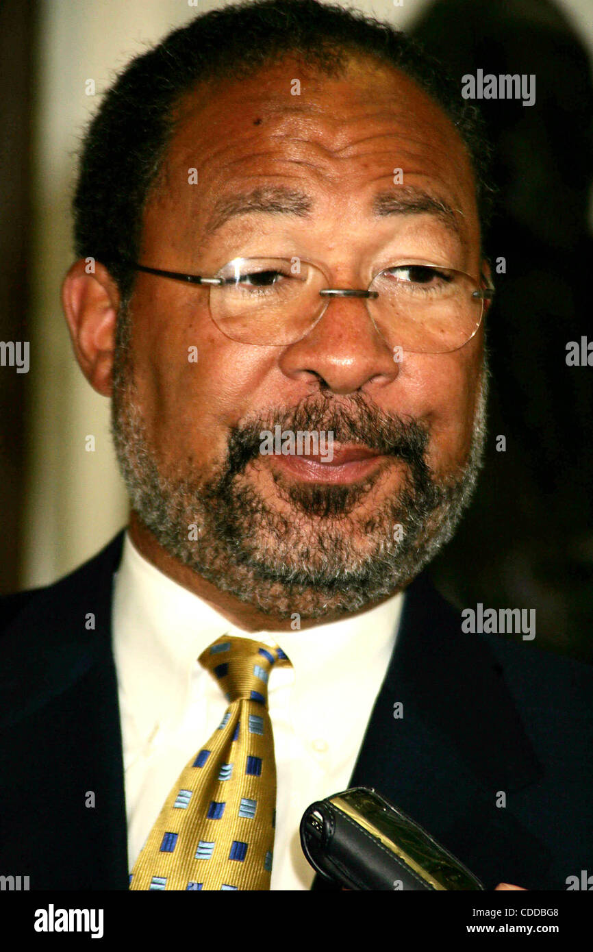 Maya angelou college hi-res stock photography and images - Alamy