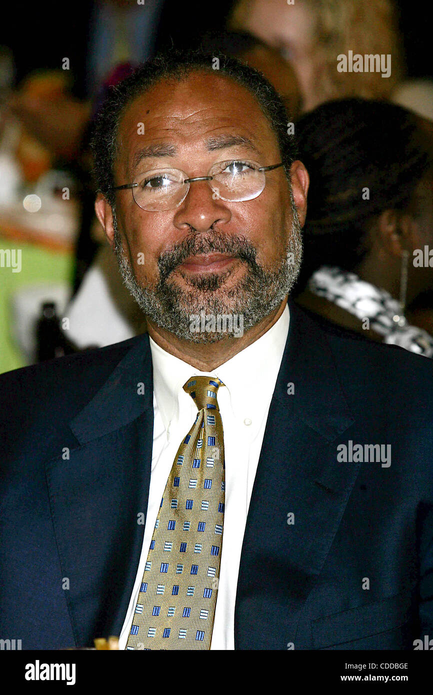 Maya angelou college hi-res stock photography and images - Alamy