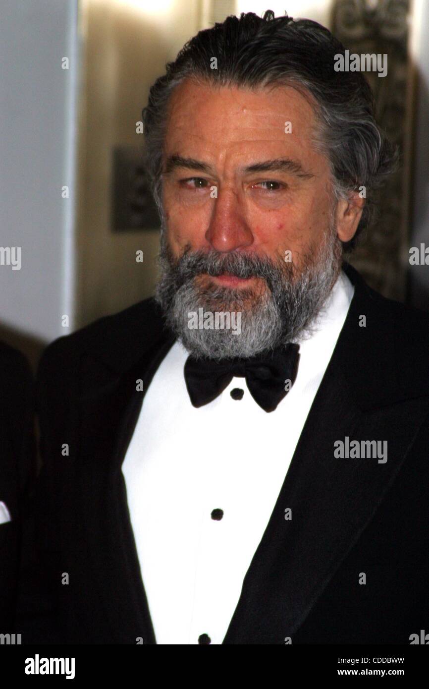 Jan. 1, 2011 - New York, New York, U.S. - K28908RM .NEW YORKER FOR NEW ...