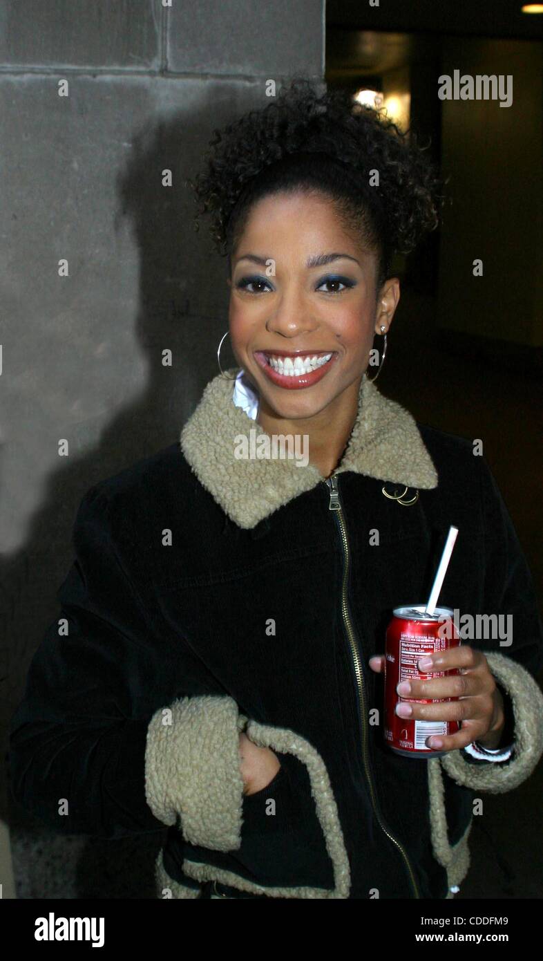 Jan. 1, 2011 - New York, New York, U.S. - K29578RM ARRIVING AT MTV ...