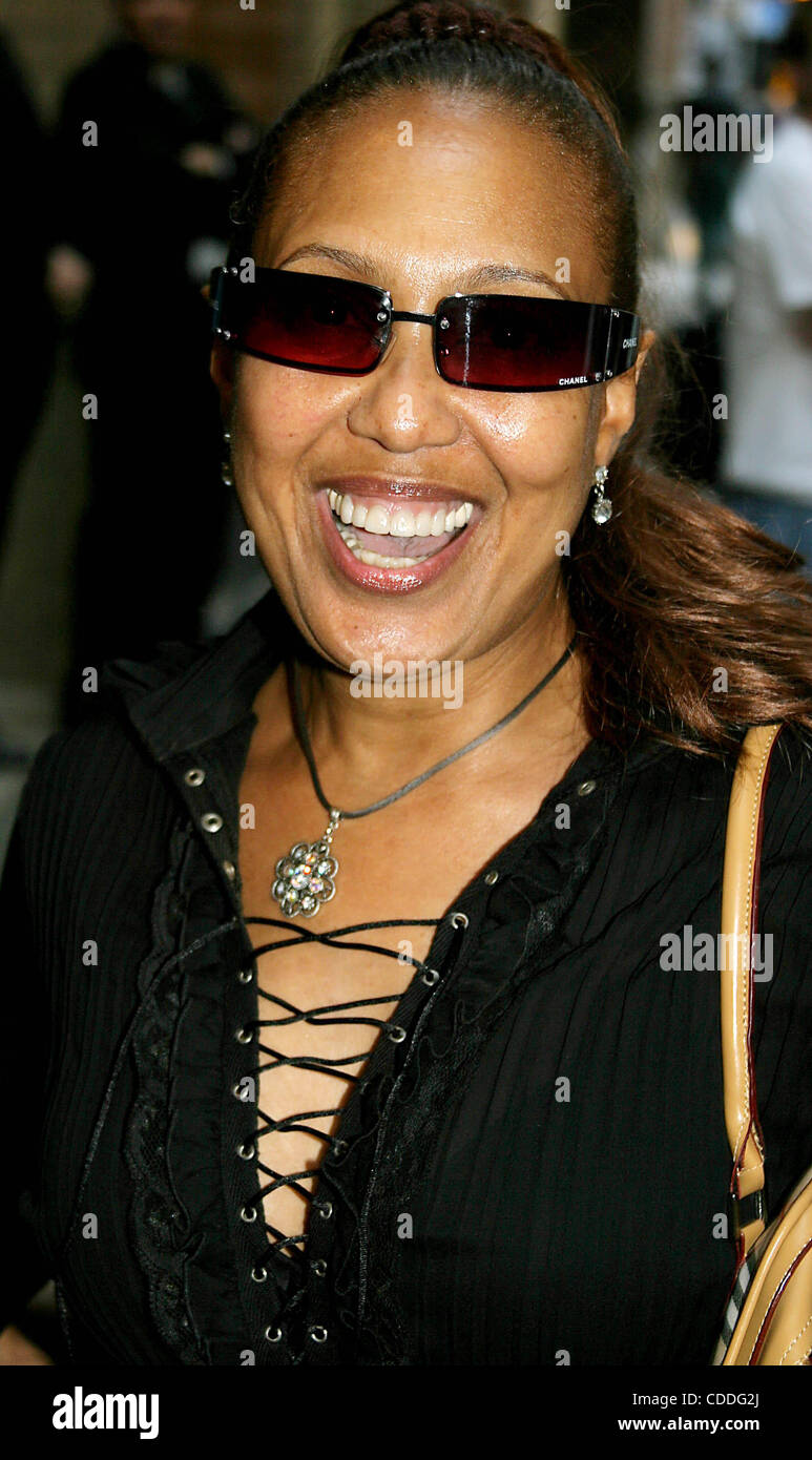 Thelma hopkins hi-res stock photography and images - Alamy
