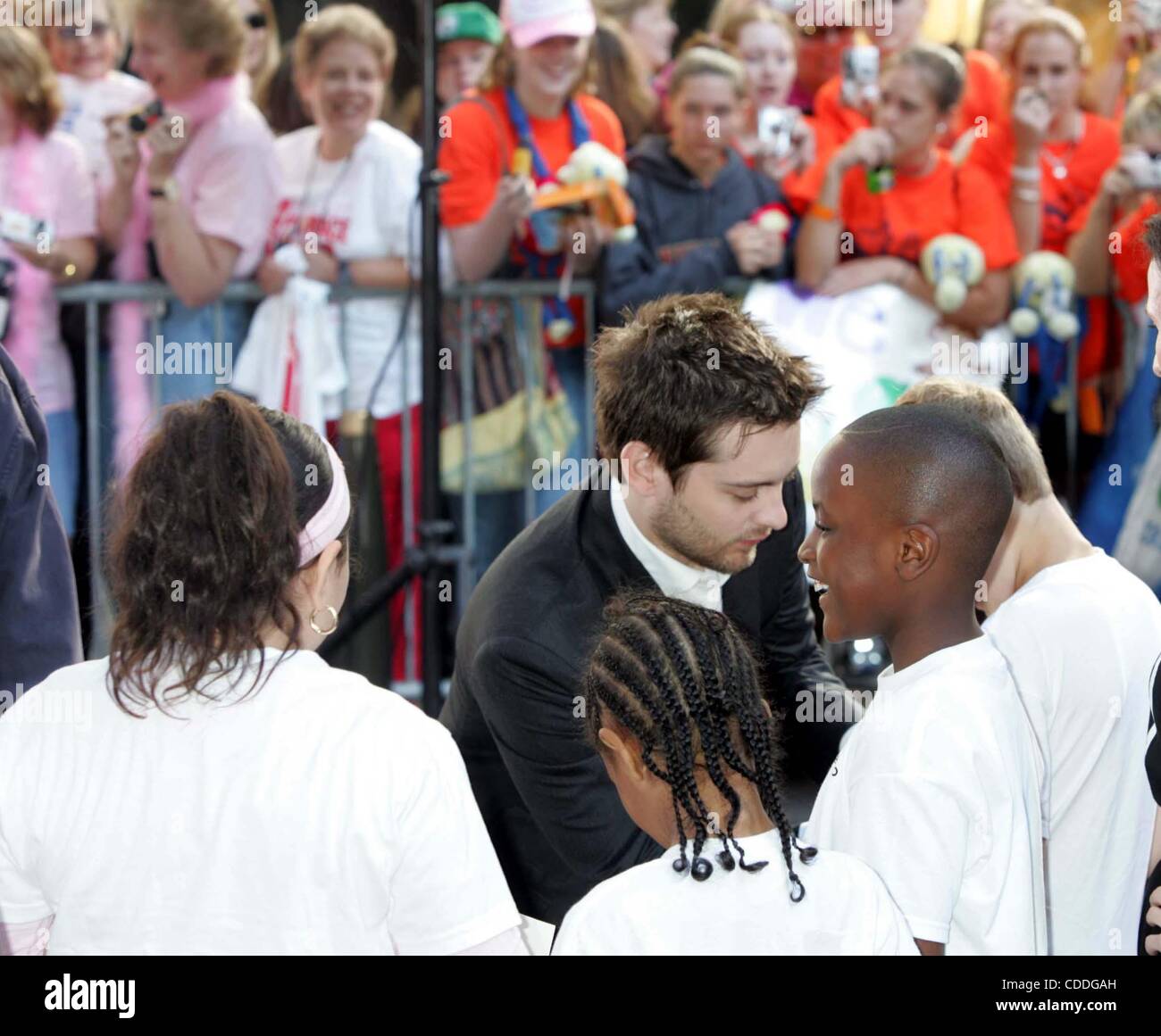 Celebrities at the today show studios hi-res stock photography and ...