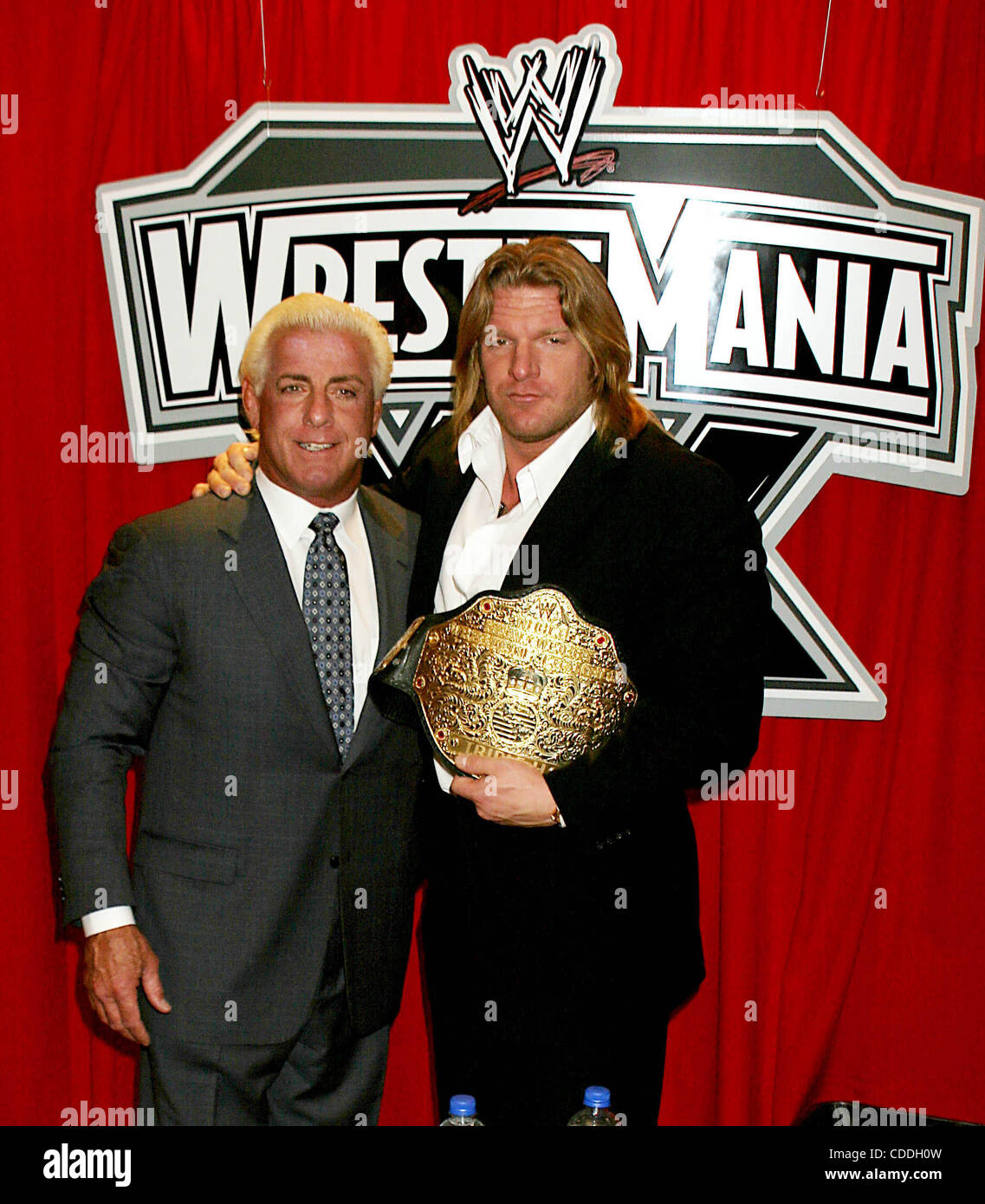 Ric flair triple h hi-res stock photography and images - Alamy