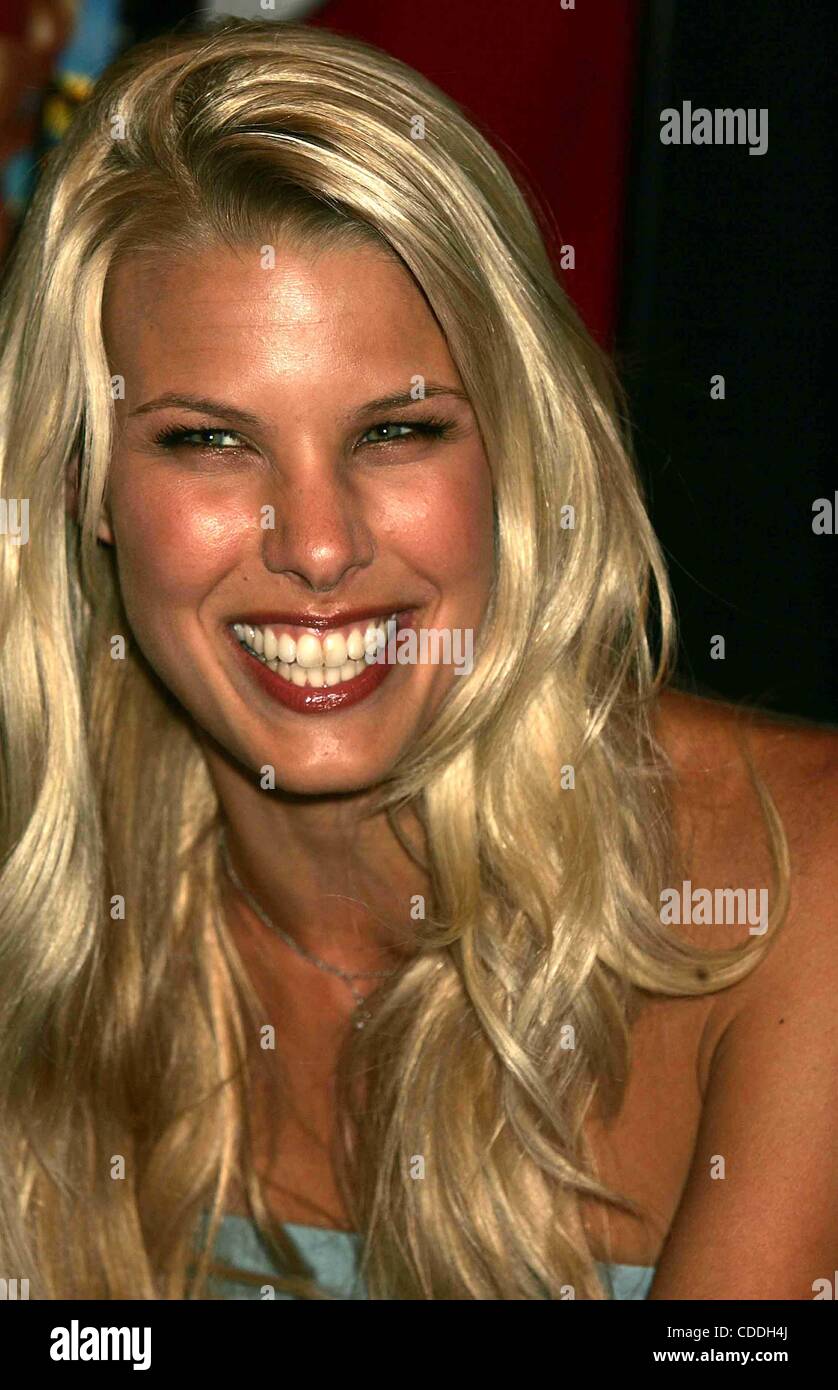 Jan. 1, 2011 - New York, New York, U.S. - K38194RM.FHM COVER GIRL BETH ...