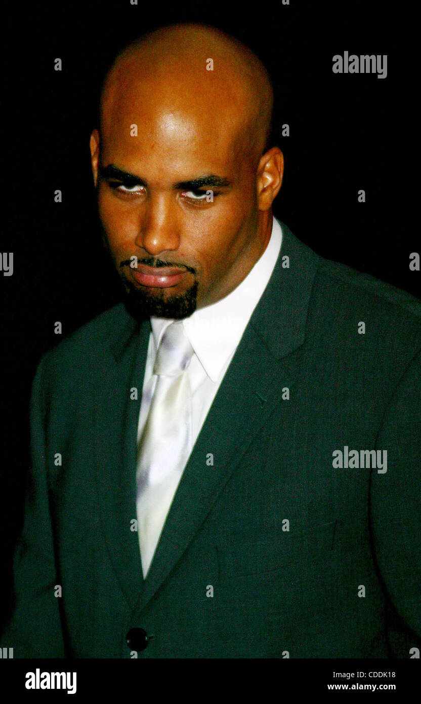 Jan. 1, 2011 - New York, New York, U.S. - K37424RM.2004-05 UPN UPFRONT ...