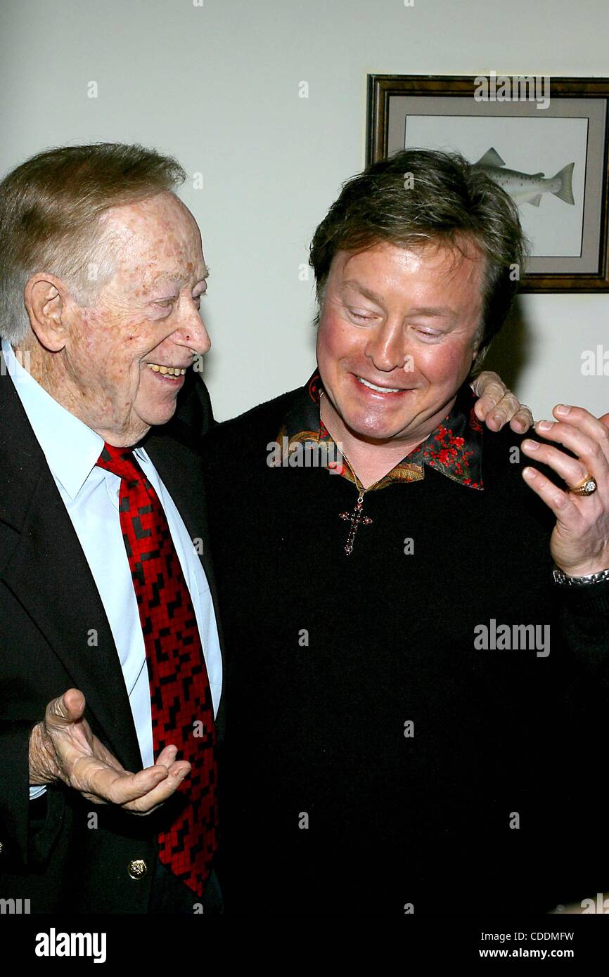 Jan. 1, 2011 - New York, New York, U.S. - RICK DERRINGER.K30196RM ...