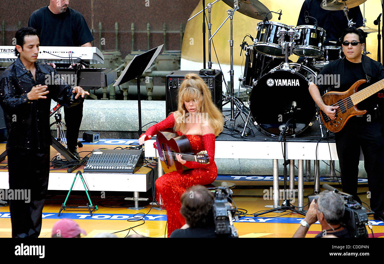 Jan. 1, 2011 - New York, New York, U.S. - K31916RM.CHARO PERFORMING ON ...