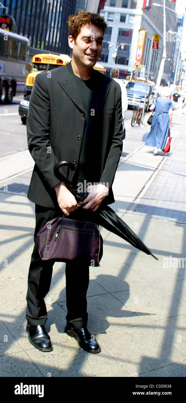Jan. 1, 2011 - New York, New York, U.S. - K37199RM.THE 2004 TONY AWARDS ...