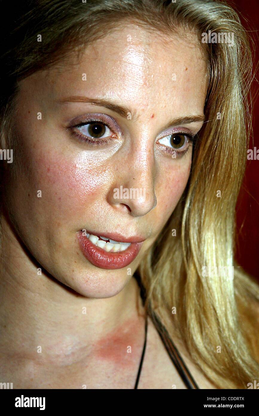 Jan. 1, 2011 - New York, New York, U.S. - JENNIFER GATIEN.K29821RM ...