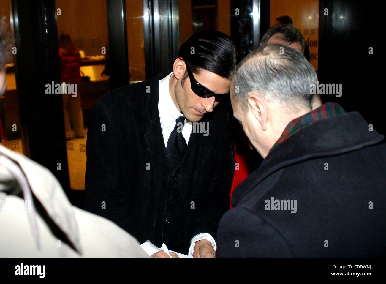 Jan. 1, 2011 - New York, New York, U.S. - K29603RM SD0314.ACTOR CRISPIN ...