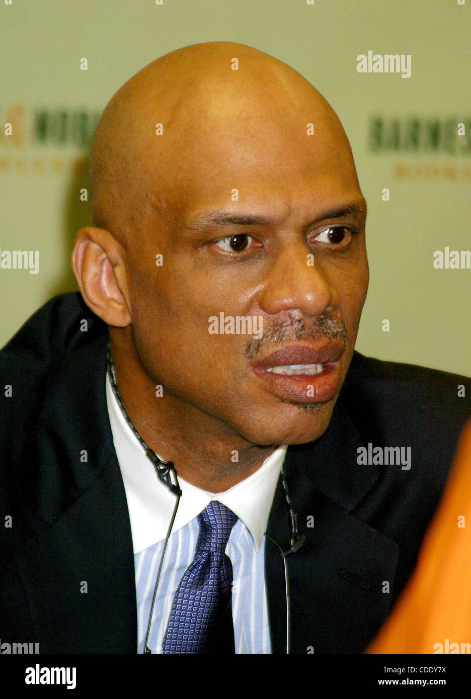 Jan. 1, 2011 - New York, New York, U.S. - K37067RM.KAREEM ABDUL-JABBAR ...