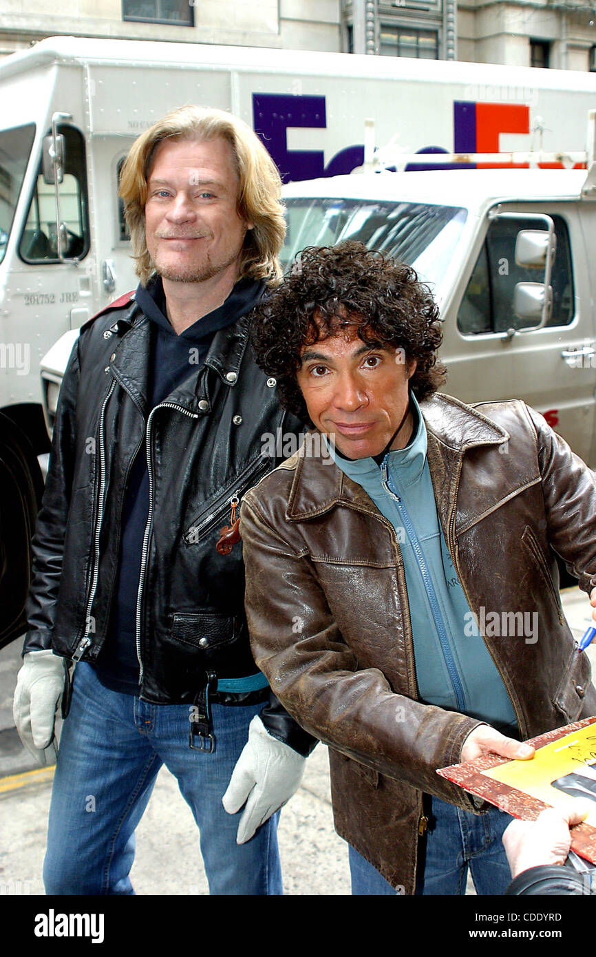 Darryl hall john oates hi-res stock photography and images - Alamy