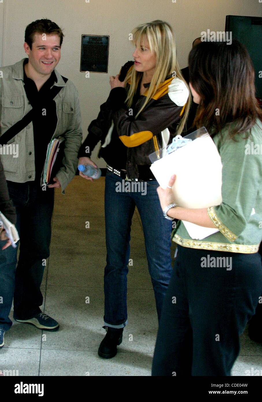 Jan. 1, 2011 - New York, New York, U.S. - **EXCLUSIVE** K33347RM DARYL ...