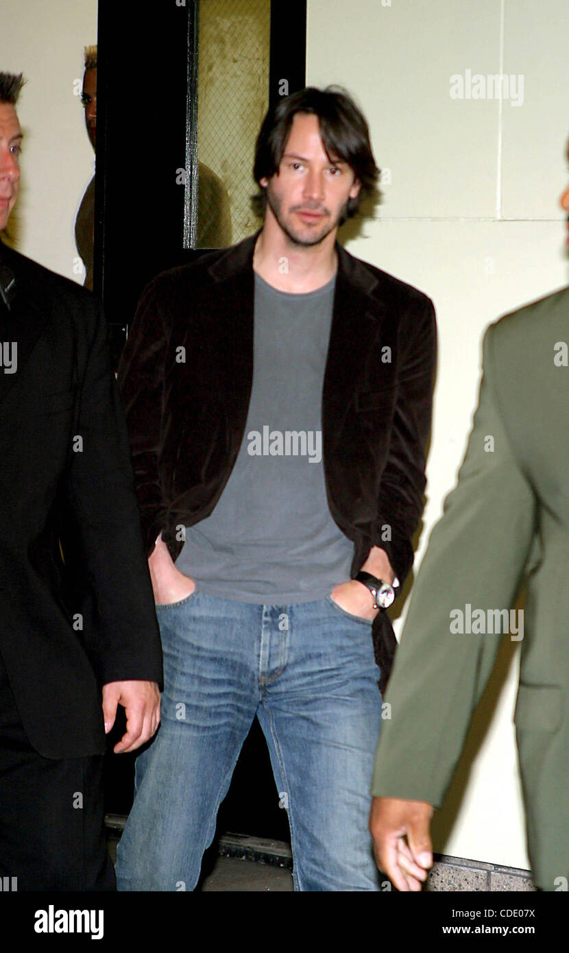 Keanu reeves matrix cast hi-res stock photography and images - Alamy