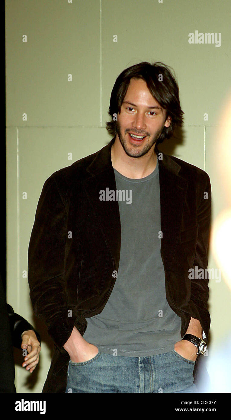 Keanu reeves matrix cast hi-res stock photography and images - Alamy
