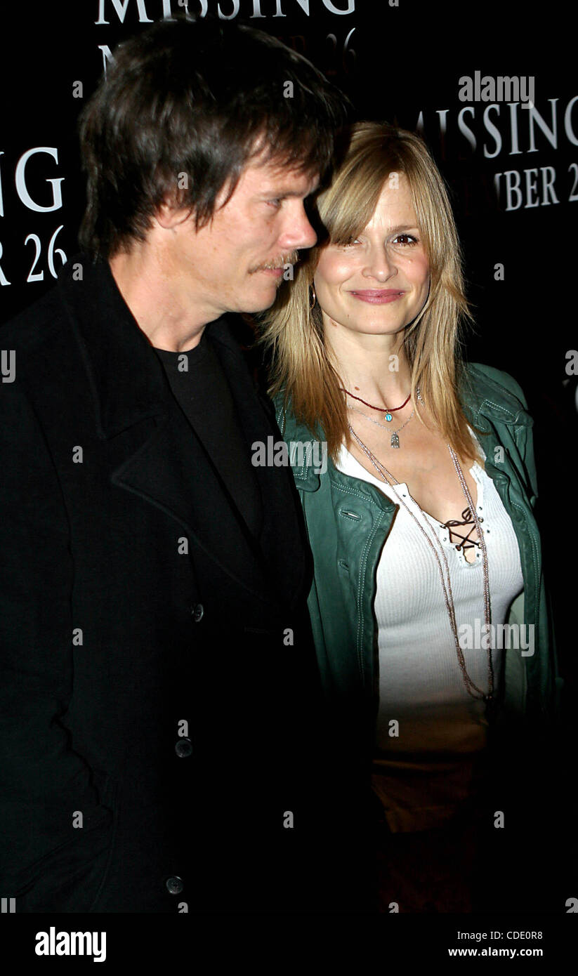 Kyra sedgwick 2003 hi-res stock photography and images - Alamy