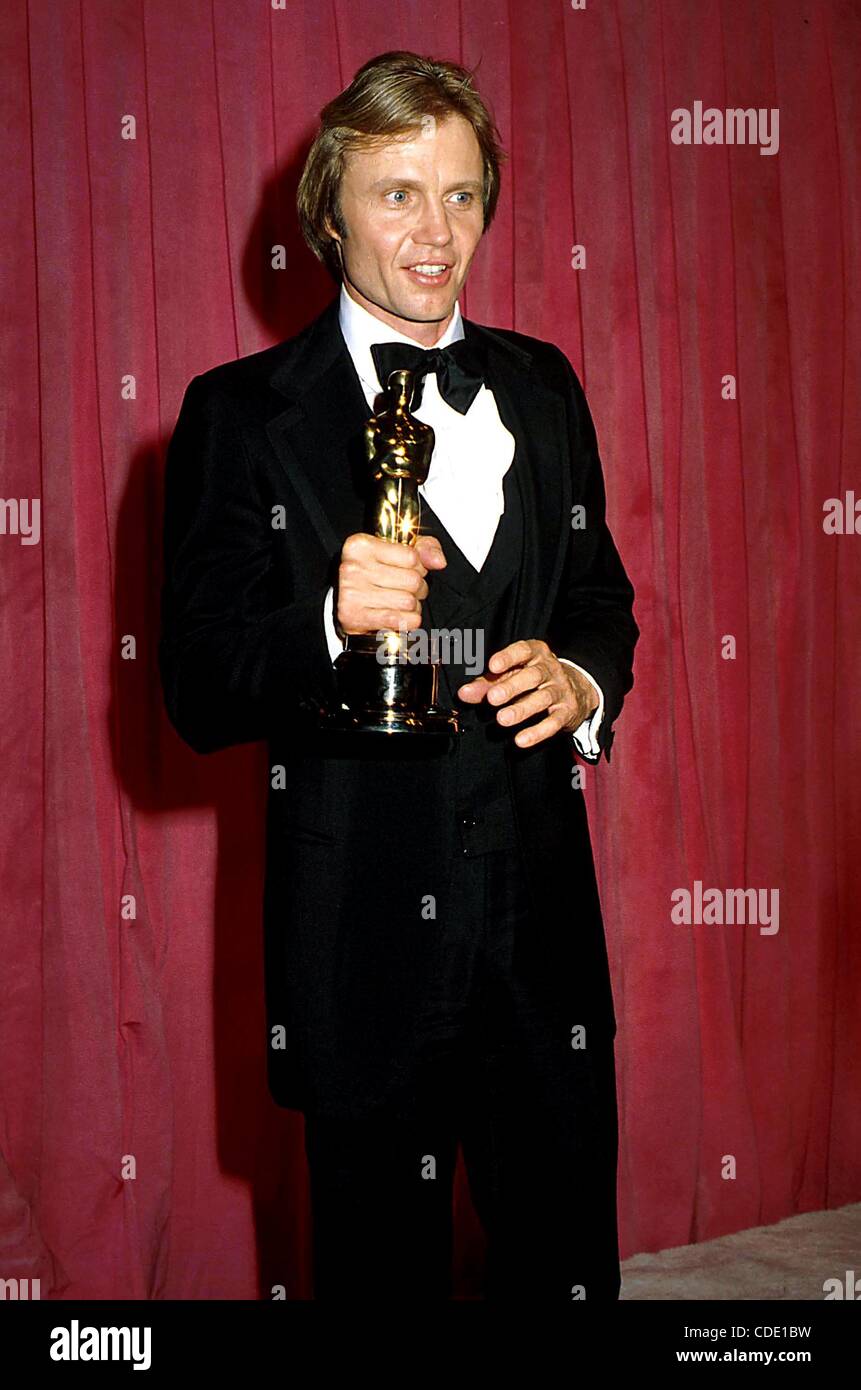 Jon voight hi-res stock photography and images - Alamy