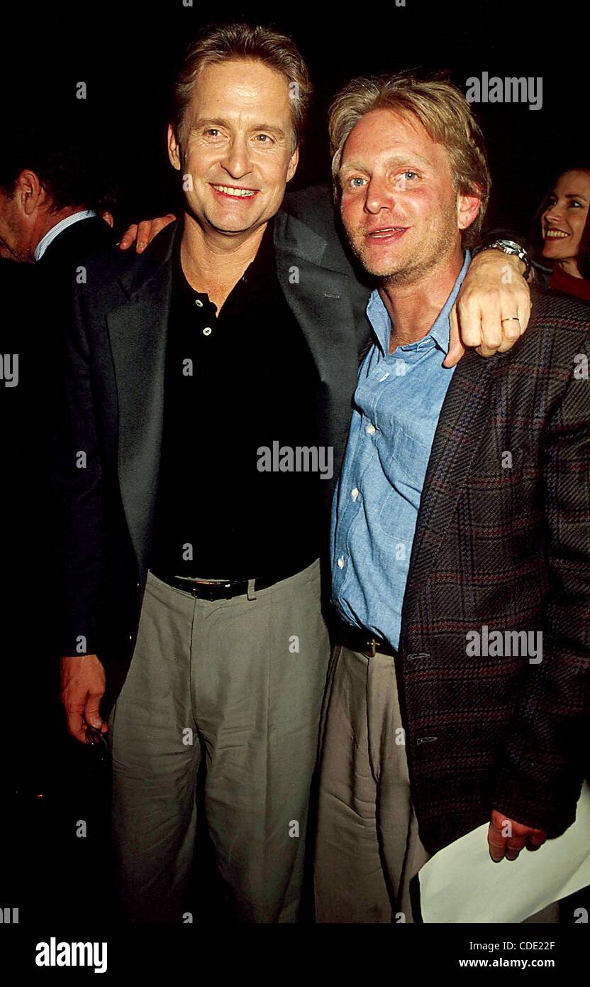 Jan. 1, 2011 - Hollywood, California, U.S. - MICHAEL DOUGLAS ABD ...